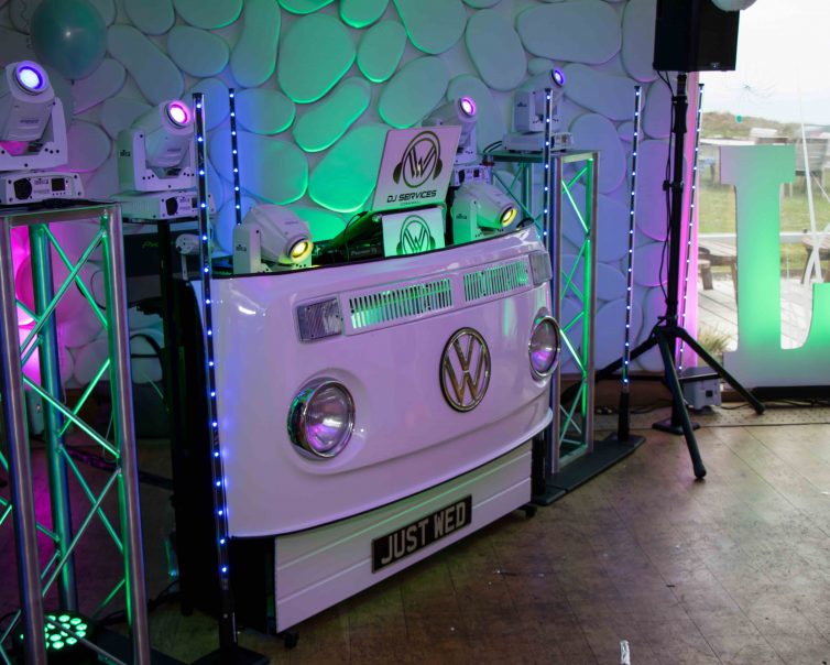 Personalised DJ & Event Services | DJ Services Cornwall